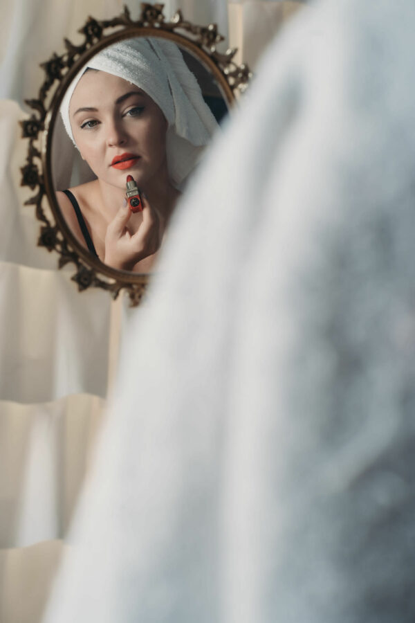 The History & Meaning of Boudoir Photography